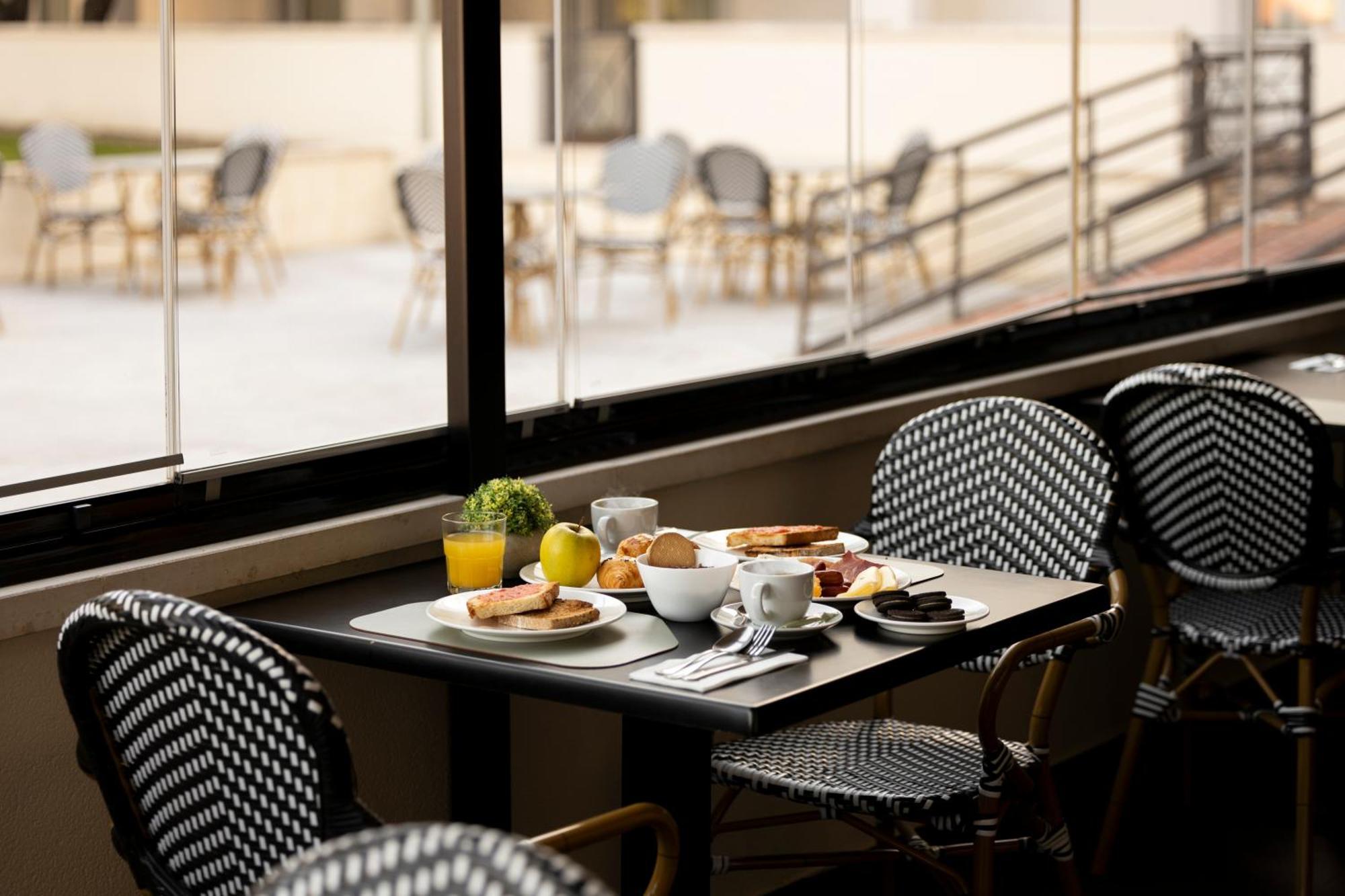 HOTEL PAX TORRELODONES, TORRELODONES